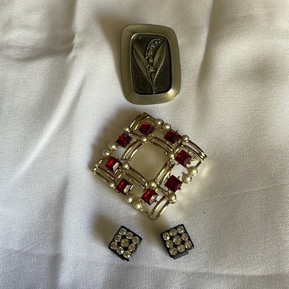 Jewelry | Bling It Up Collection Pins And Collar Corner Covers | Poshmark